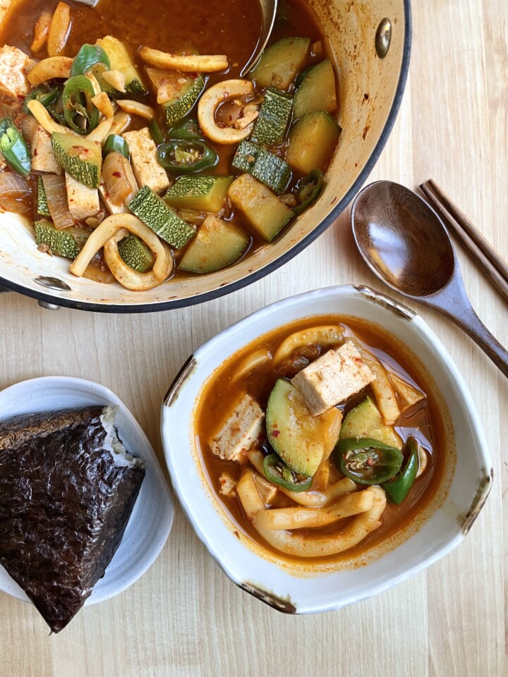 Spicy Korean Squid Stew, Ojingeo Jjigae ⋆ Seasoned by Jin