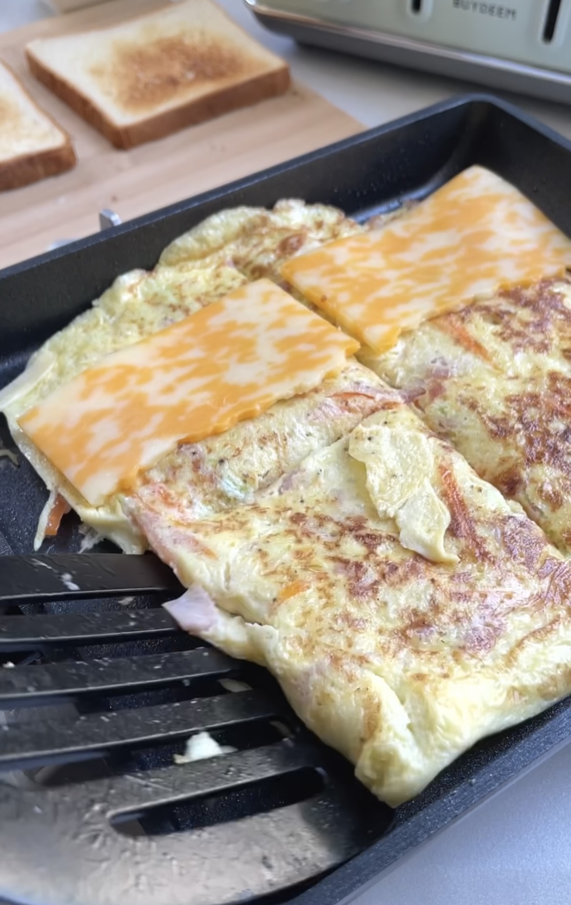 Korean Street Toast Recipe (Gilgeori Toast) ⋆ Seasoned by Jin